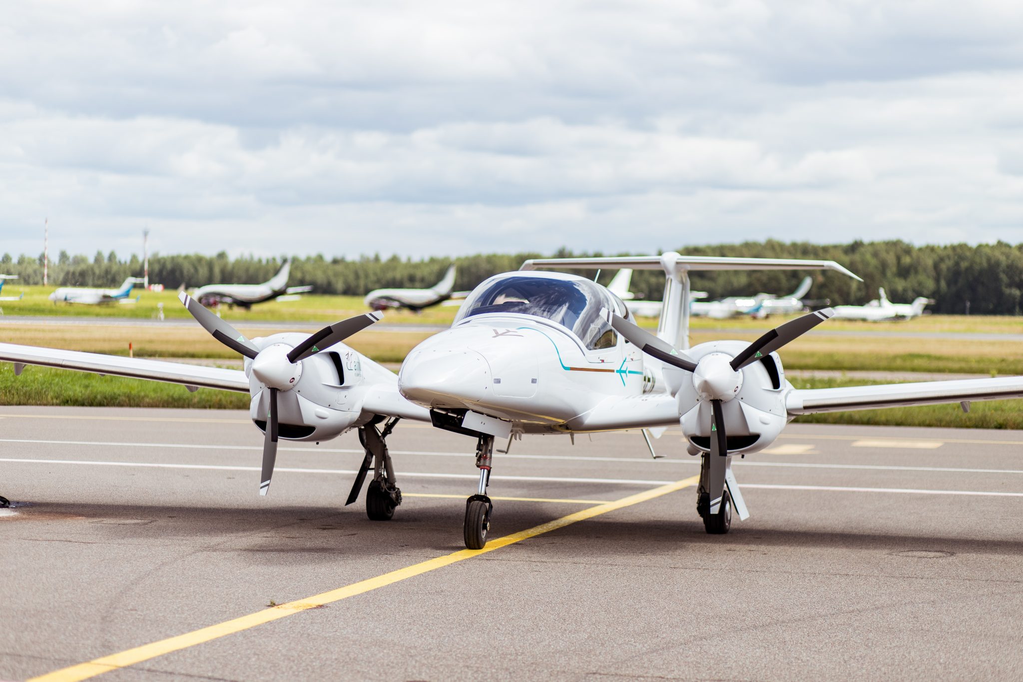 MULTI-ENGINE PISTON (MEP) - Airhub Training